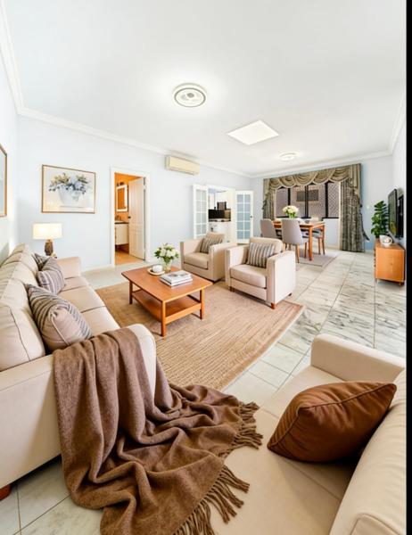 Burwood Central Home - Carlton