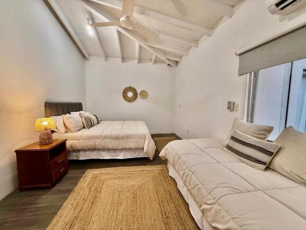 Sol 2 King Bedroom Open Sleeping Area - Asunción