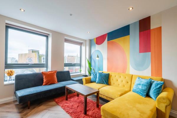 Brighton Central Stay Sea 360 Tower Views Sleeps 9 - East Sussex