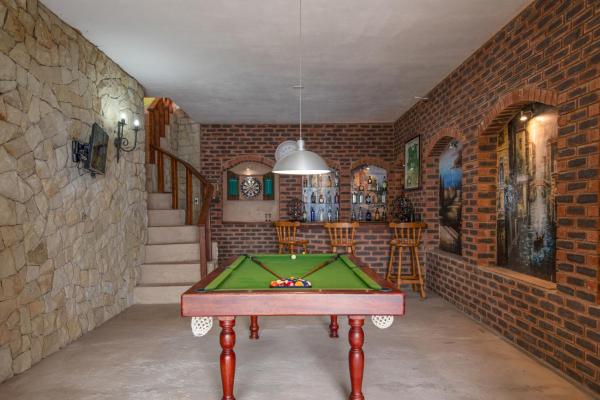 North Coast Villa Retreat Overlooking Sheffield Beach - Dolphin Coast