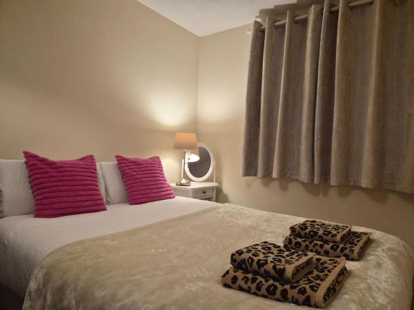 Top Location! City Centre, Canongate Private Room! - Leith