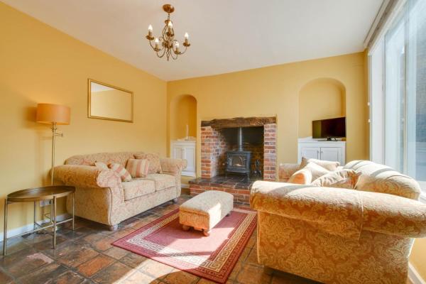 4 Lambseth Street - Diss