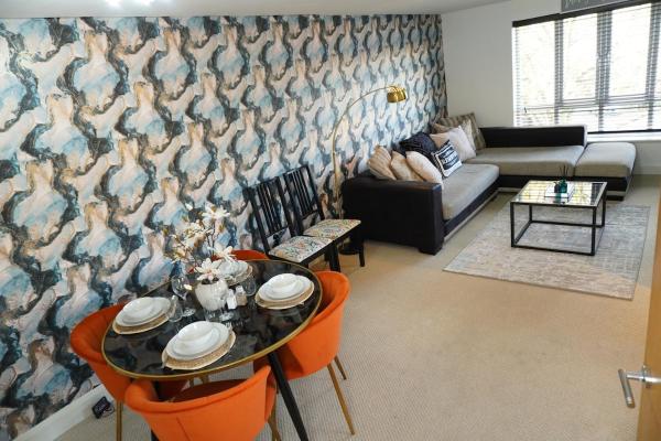 Elite Contractor Residence, Fast Wifi, Free Parking - Slough