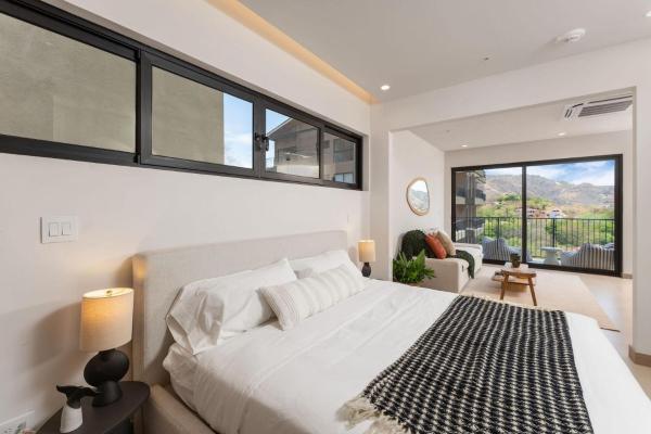 Palm & Breeze, Nature Views & Beach Club - Playa Hermosa