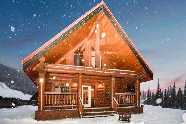 Wonderful Rockies Cabin Getaway For Hike Or Ski - Alberta