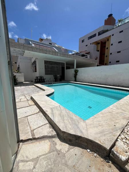 Casa Para Alugar Por Temporada Na Praia Do Bessa Em João Pessoa - Santa Rita