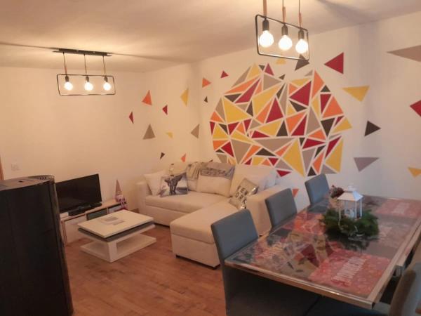 Logement Neuf 6 Personnes Max Dans Ancienne Ferme - Mouthe