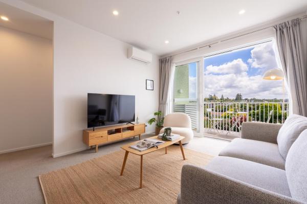 Stunning 3-bedroom Apartment With Pool In Onehunga - 奧克蘭