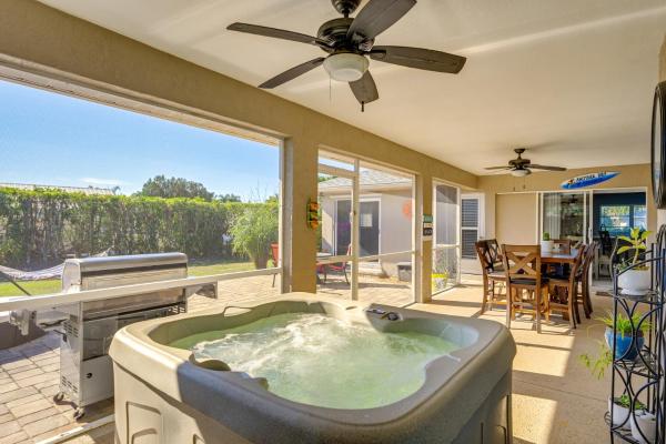 Private Hot Tub & Yard: Bright Bonita Springs Home - Bonita Springs, FL