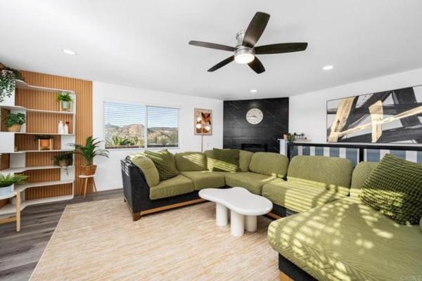 Mountains Views, Pool, Basketball, Relax & Play - Escondido, CA