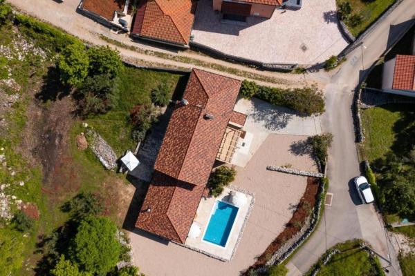 Family Friendly House With A Swimming Pool Ljutici, Krk - 25039 - Punat
