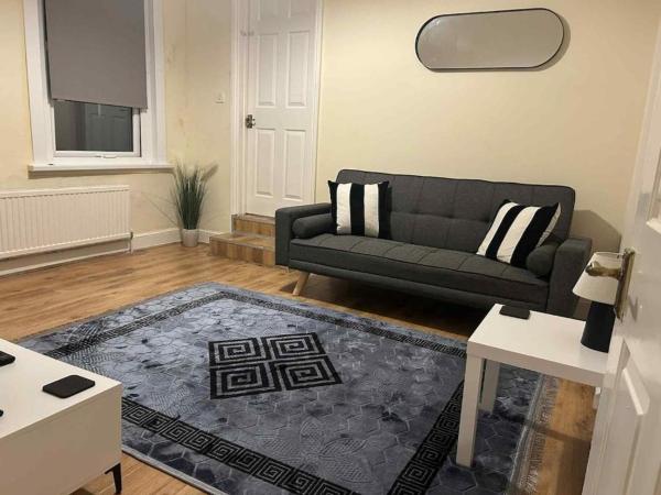 Modern Apartment Near London City Airport - Ilford