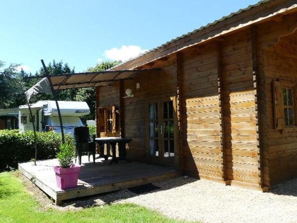 Chalet Avec Terrasse Pour 6 Personnes à Bieuzy - Api-1-52-1303 - Baud
