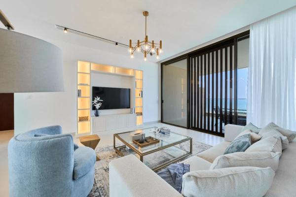 Spacious 2br Plus Maids Sea View Apartment In Al Zorah - Ajman