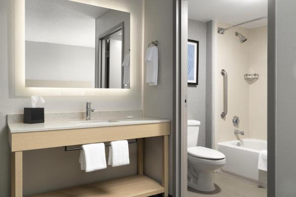 Hyatt Select Richmond Chester - Fort Lee, VA