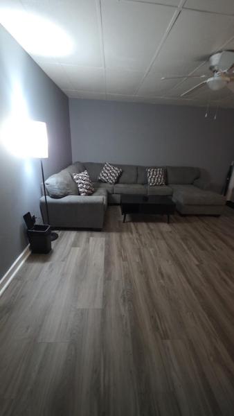 Private Jacuzzi & Fire Pit Urban Retreat - Pittsburgh