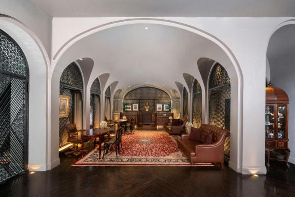 Hotel Muse Bangkok, Autograph Collection - Bang Rak