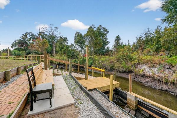 Panama City 3br Canalfront Retreat Duplex - Panama City, FL