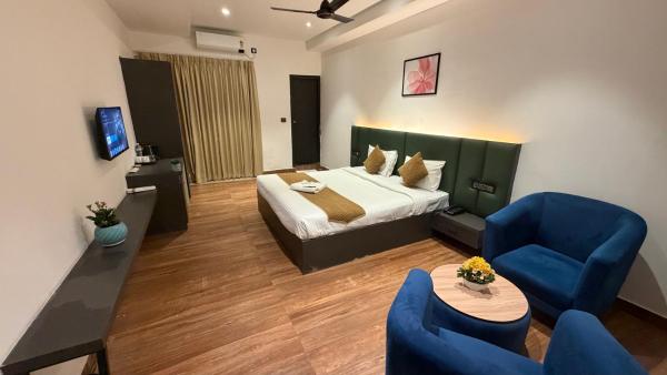 Hotel Kingdom Suites Near Elements Mall, Manyata Tech - Bangalore