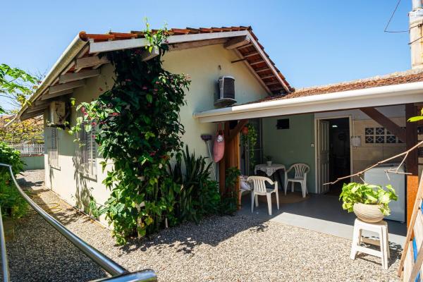 Recanto Do Vô Bibi, Pé Na Areia E No Beto Carreiro Word - Navegantes