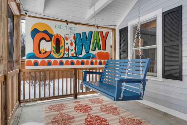 Mountain Getaway Sauna Outdoor Games Hot Tub - New Hampshire