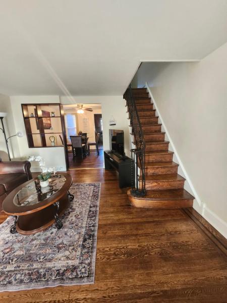 Lansdowne Gem - Villanova, PA