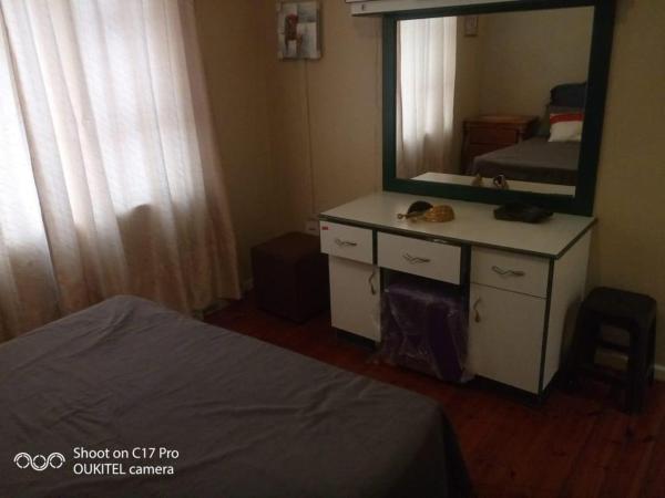 Four Bedroom Apartment At Bankcorum - Durban