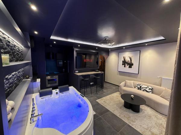 L'écrin Beige - Immersive Suite With Private Jacuzzi - Les Ulis