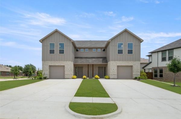 Luxury 6 Bedroom Home - Denton, TX