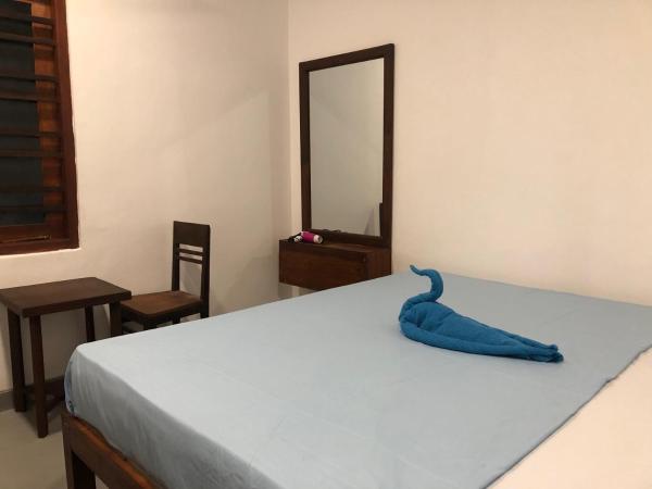 Bamboo Grove Cottages - Hikkaduwa