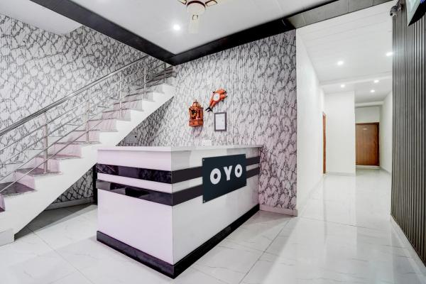 Hotel O Athiti Palace Two - Faridabad