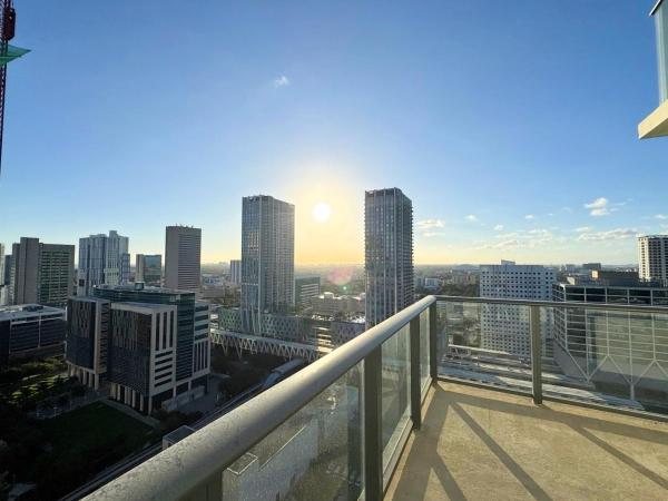 Condo Steps From Bayfront & The Kaseya Center - Hialeah, FL