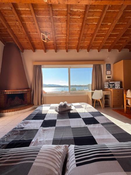 Penthouse Studio Next To The Sea - Мегара