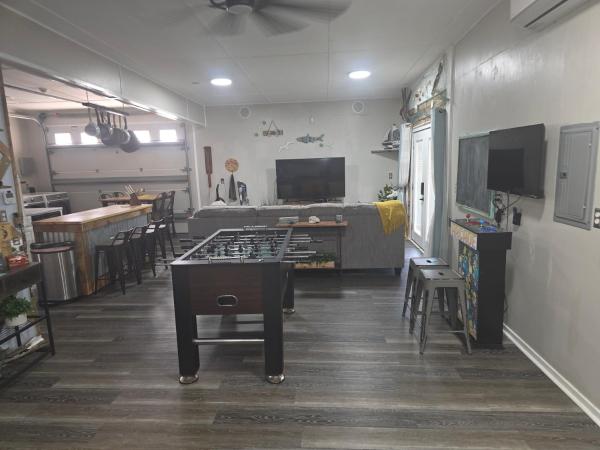 Hidden Gem Guest House - Panama City Beach, FL