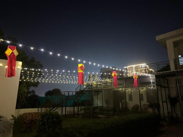 Green Vista Farmhouse - Jaipur