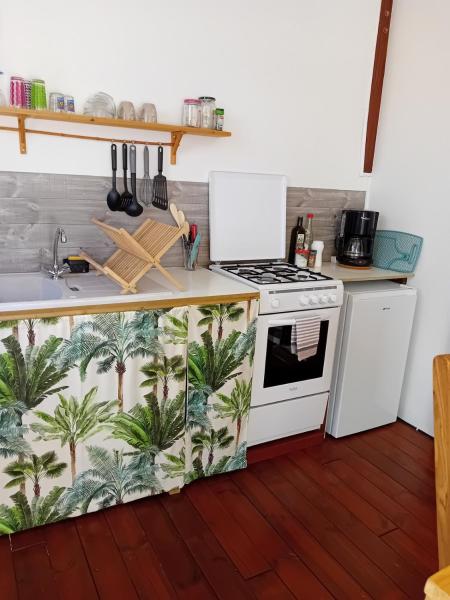 Studio Vue Mer Avec Cuisine Et Sdb - Marie-Galante