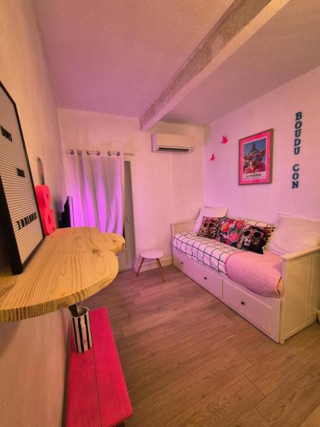 La Nuit Rose Toulouse - Hypercentre, Terrace & Climatisation - Le Zénith Toulouse Métropole