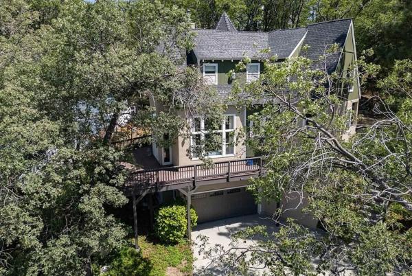 Lakeview Mountain Modern - San Bernardino, CA