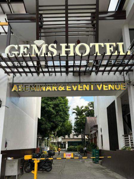 Palette Gems Hotel And Conference Center - Angono