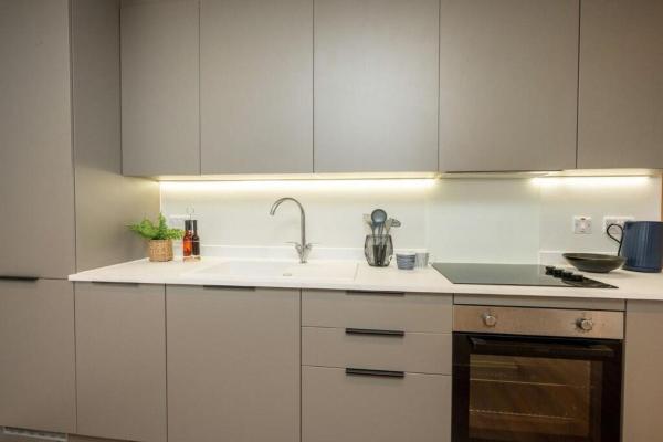 City Centre Apartment - Newport