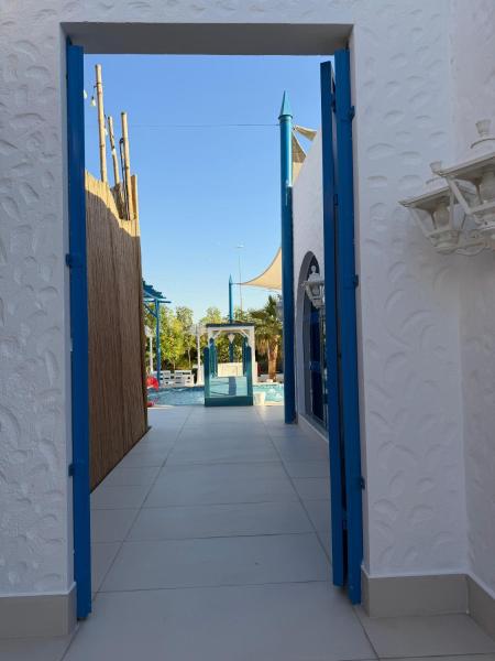 Santorini Check In - 