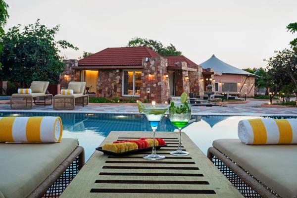 Wild Forest Sasan Gir Wildlife Sanctuary - 