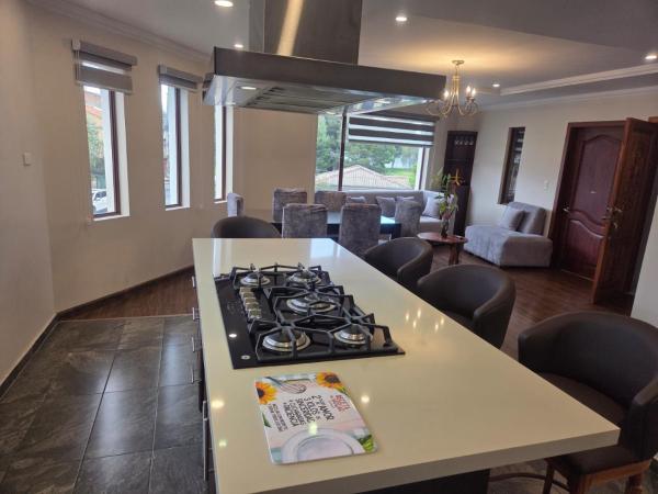 Hospedaje Cerca Del Aeropuerto - Cuenca