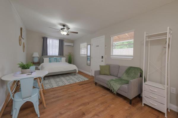 Studio In The Heart Of Orlando - Maitland, FL