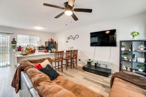 4 Mi To Joe Pool Lake! Cedar Hill Family Haven - Cedar Hill, TX