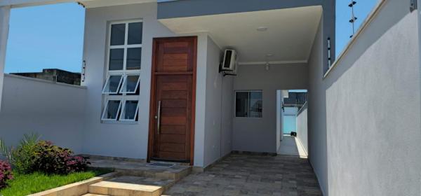 Casa Na Praia 2 Quartos Com Piscina - Peruíbe