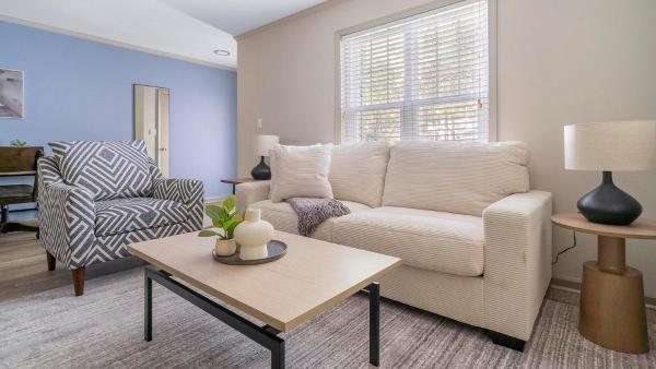 Landing Incredible 2bd Clubhouse Gym - Raleigh, NC