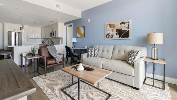 Landing Beautiful 2bd Pool - Naples, FL