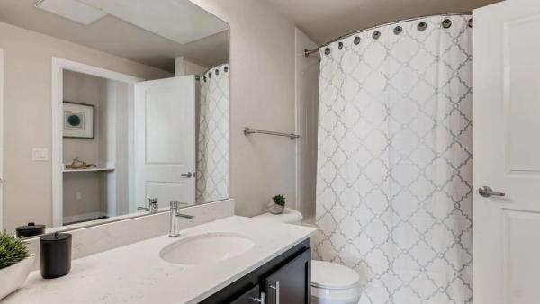 Landing Apartments - Park Hill 4000 - Denver, CO