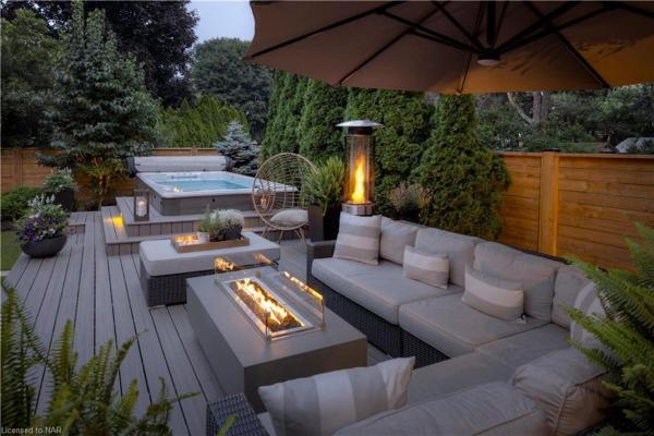 Upscale Modern Home With Spa Pool - Niagara-on-the-Lake